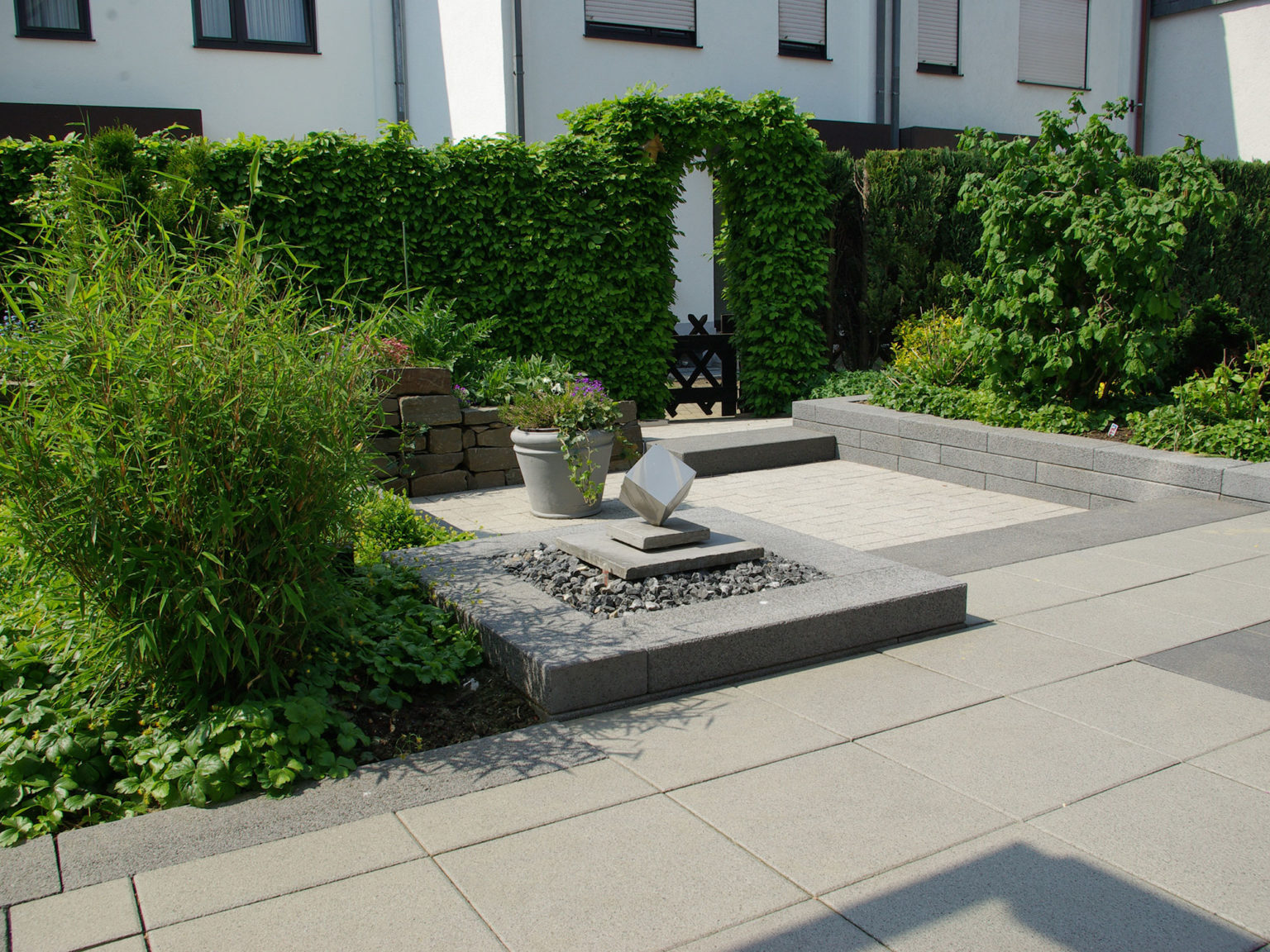Betonstein » Bredenbrücher Garten- und Landschaftsbau